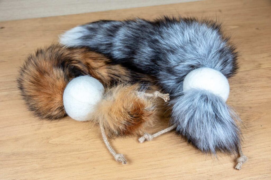 Fox Tail Realistic Kicker Toy - Meowy Janes